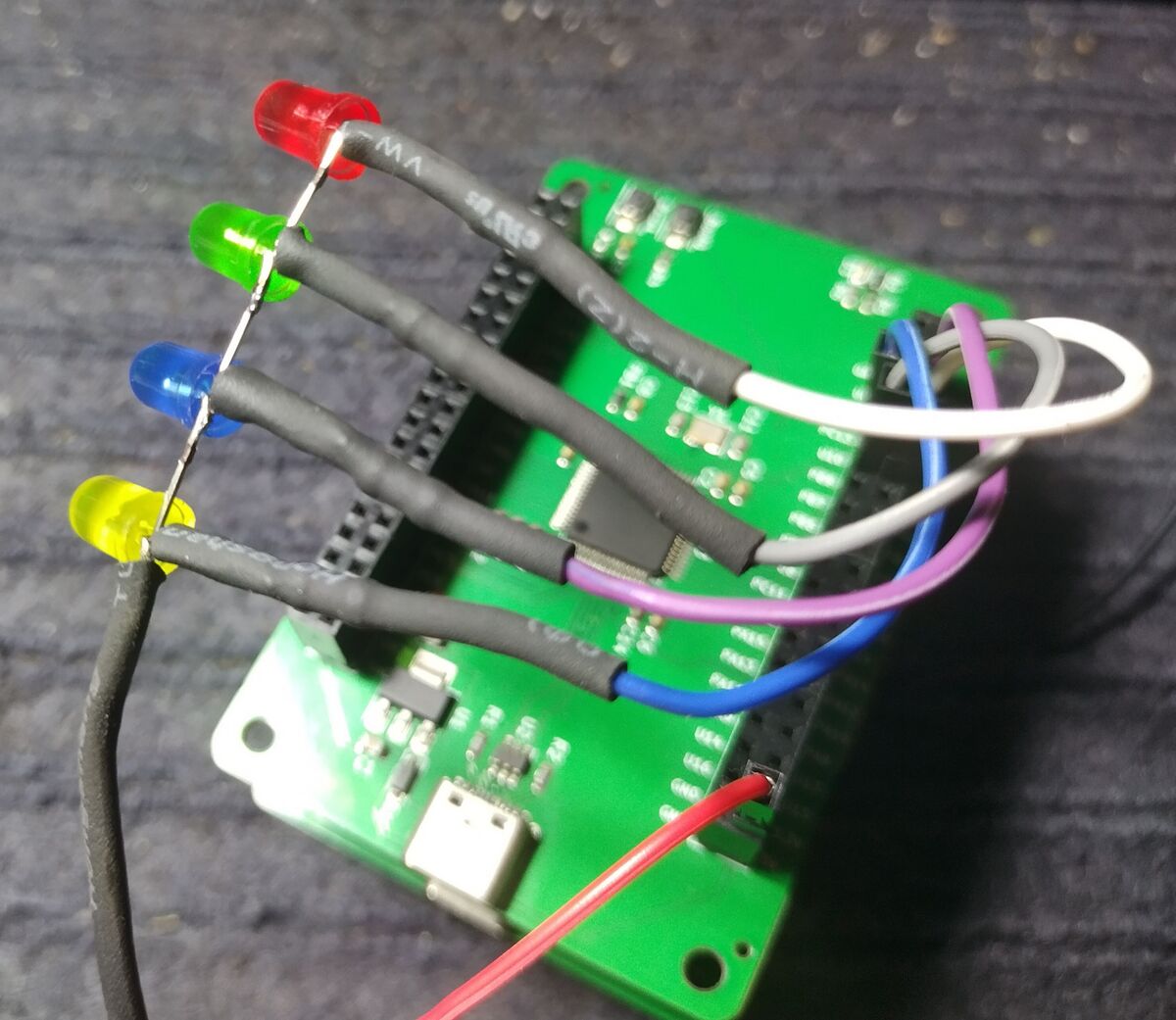 4 LEDs Hooked up to GPIO - Stm32World Wiki